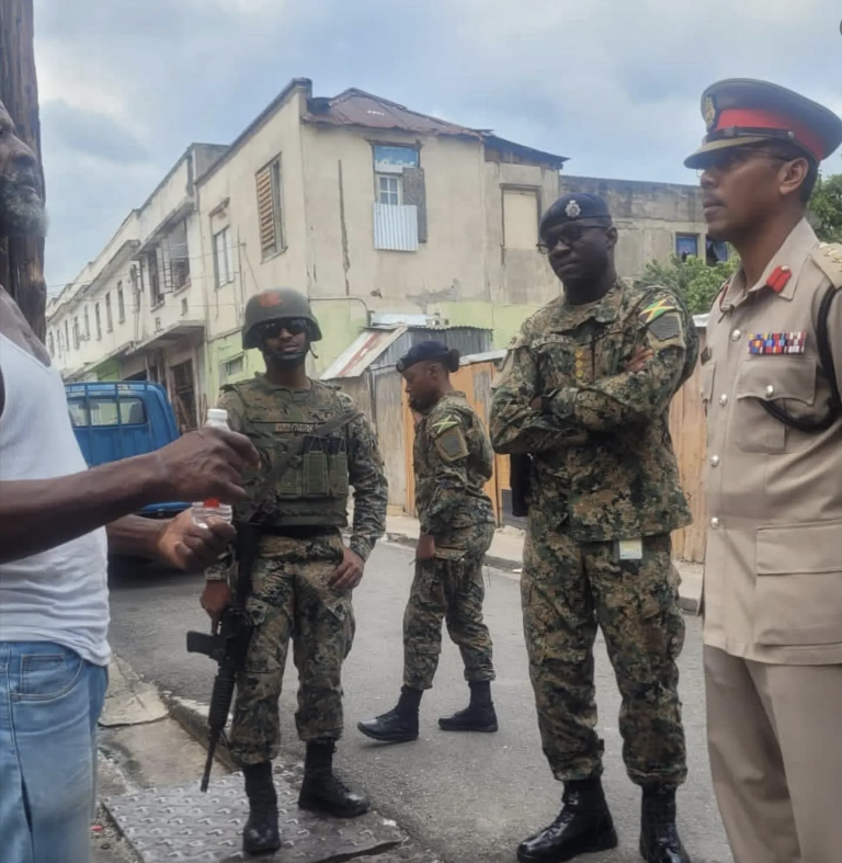 Brigade Commander, the Jamaica Regiment Col Mahatma Williams, visited ...